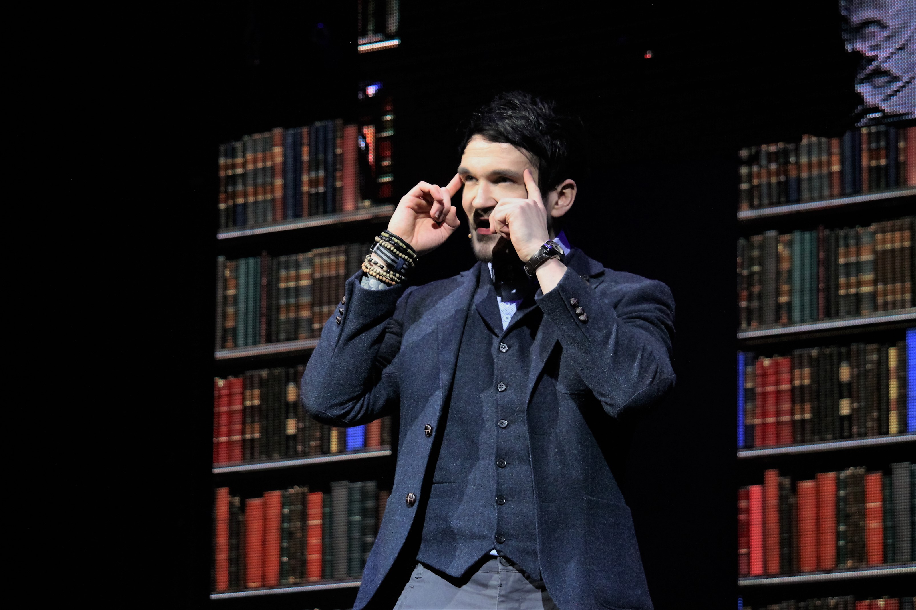COLIN CLOUD: PSYCHO(LOGICAL) | World Magic Review