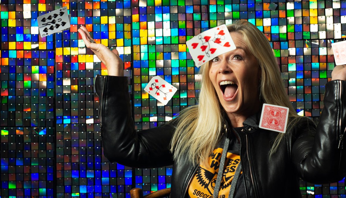 MISS MAGIC | World Magic Review