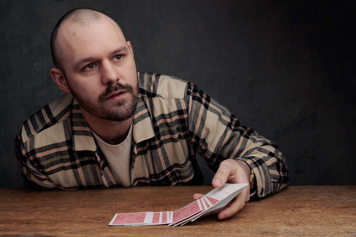 ANDREW FROST: THE GREATEST CARD MAGICIAN IN THE WORLD | World Magic Review
